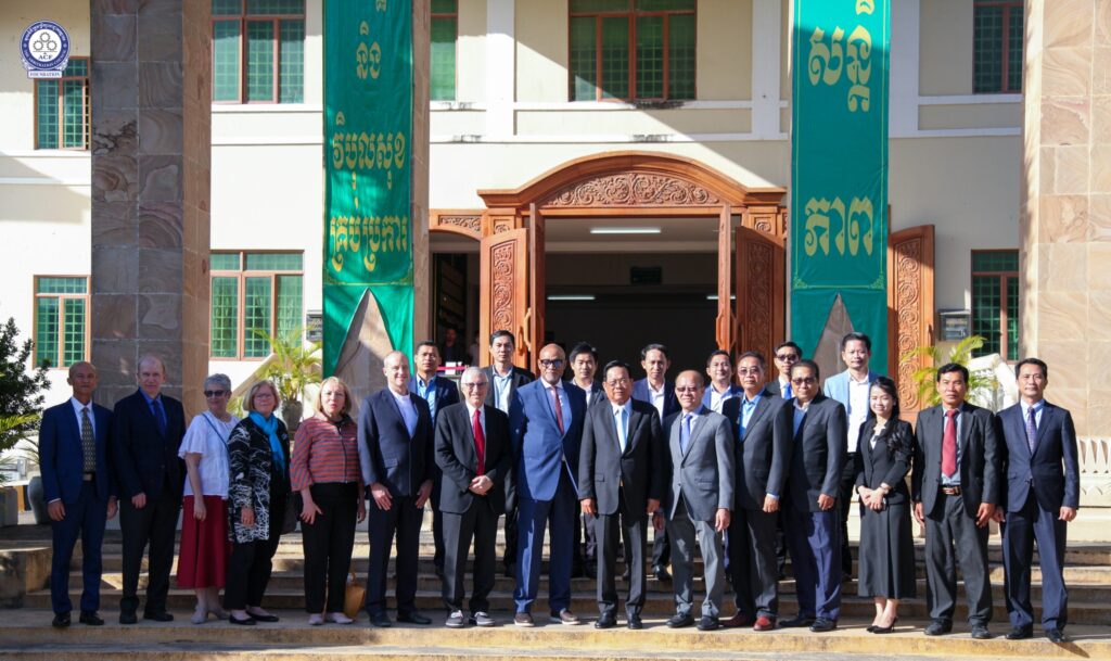 Meeting with HE Dr. Ith Sam Heng, Minister of Labor and Vocational ...